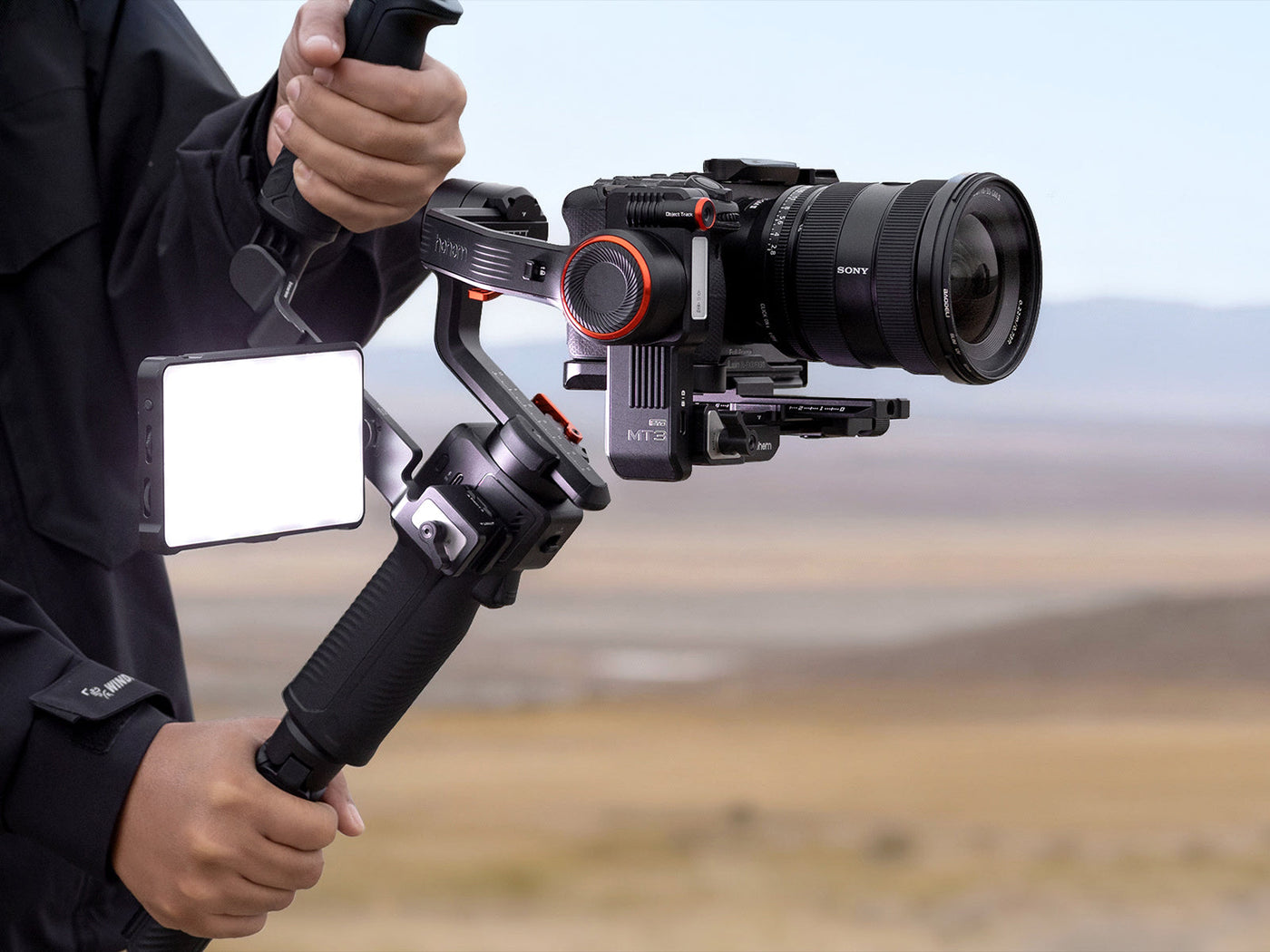Hohem iSteady MT3 Pro: Best AI Mirrorless Gimbal for 2026